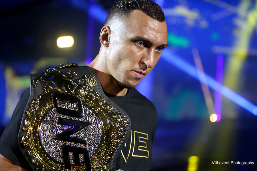Sports Photographer - ONE Championship - Full Circle